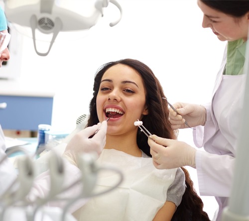 Advance Implant Centre